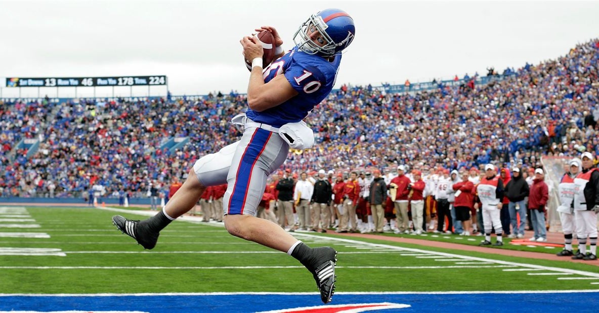 Why all-time KU great Kerry Meier chose not to use WR gloves