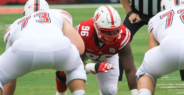 Social media reaction to Carlos Davis draft pick