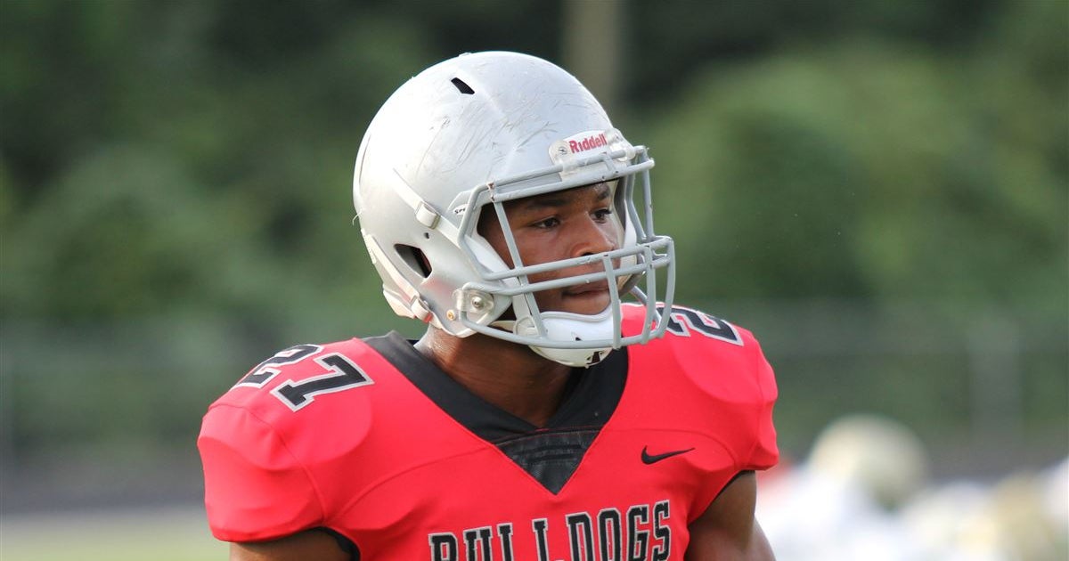 WATCH: Highlights of new 2022 4-star commitment CJ Washington