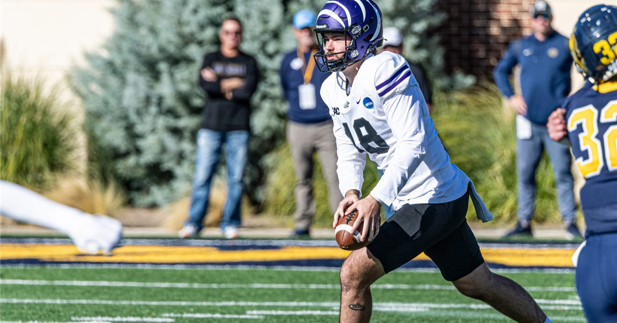 Australian transfer punter Tom Weston details his Minnesota Gopher ...