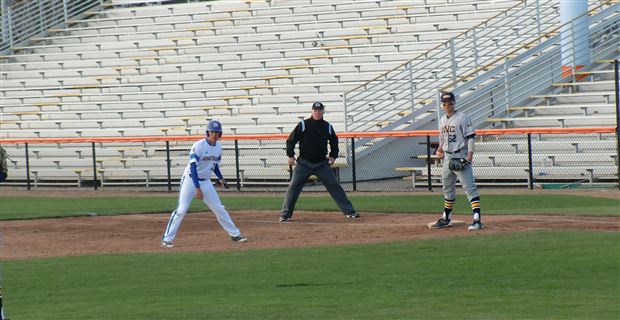 Baseball opens 2018 splitting series with Northern Colorado