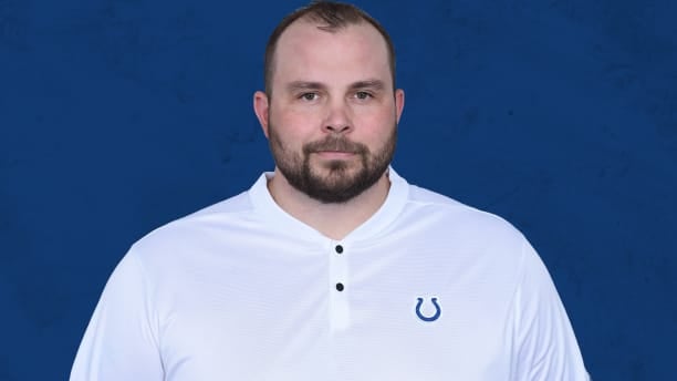 Klayton Adams named Stanford O-Line coach in Taylor's first hire