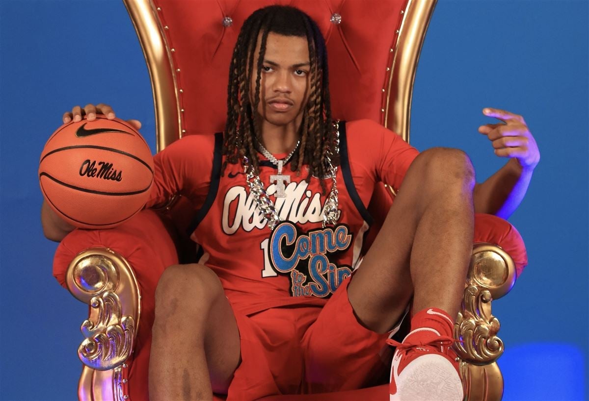 Checking back in with 2025 Ole Miss hoops target Terrion Burgess
