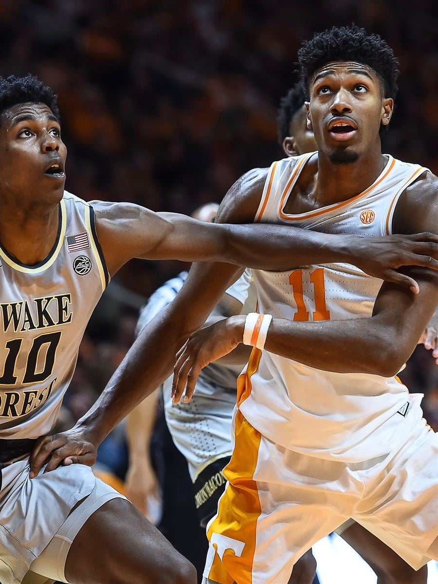 Rucker: Vols' Kyle Alexander finally showing aggressiveness