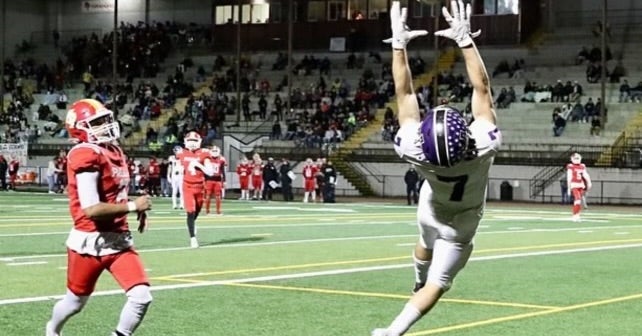 2025 Anacortes WR Rylin Lang leaving it all on the field in pursuit of ...