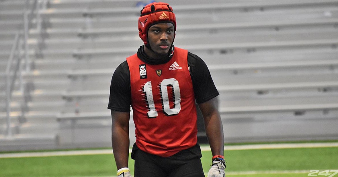 Bay Area DB Zeke Berry Makes Move Into Top247