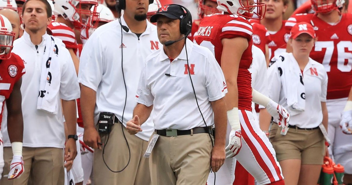 Riley takes in Husker hoops game