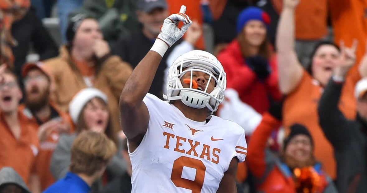 Collin Johnson will return to Texas for his senior season