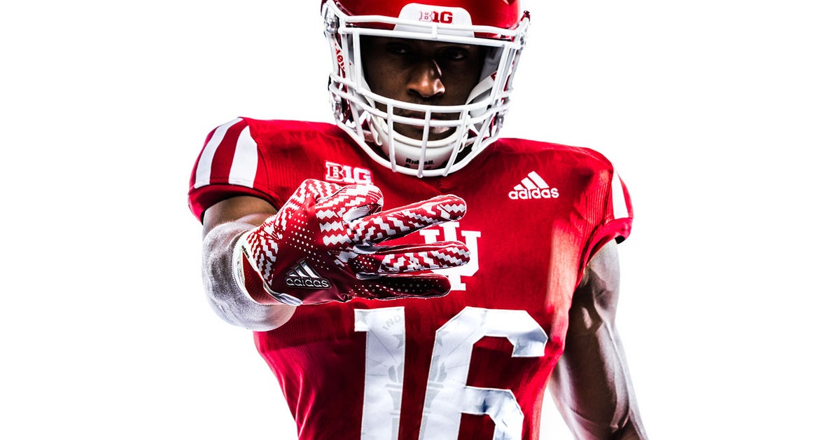 IU & adidas unveil ‘Candy Stripe’ uniforms