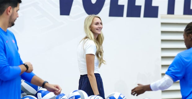 Bre Henry takes Ole Miss volleyball to NCAA Tournament