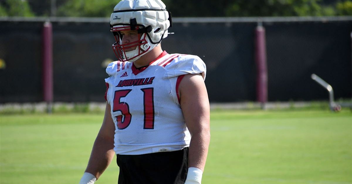 Position versatility key for Louisville OL Austin Collins