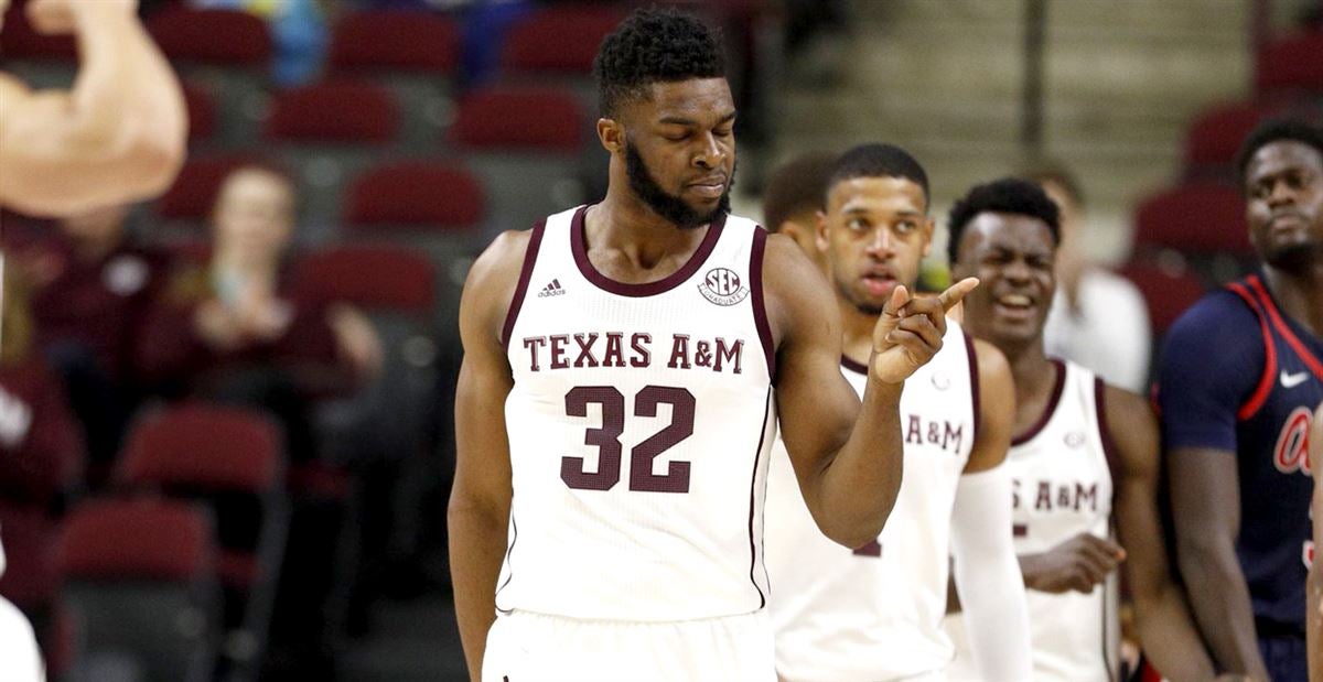 WATCH: A&M's Josh Nebo with very impressive block vs. UGA