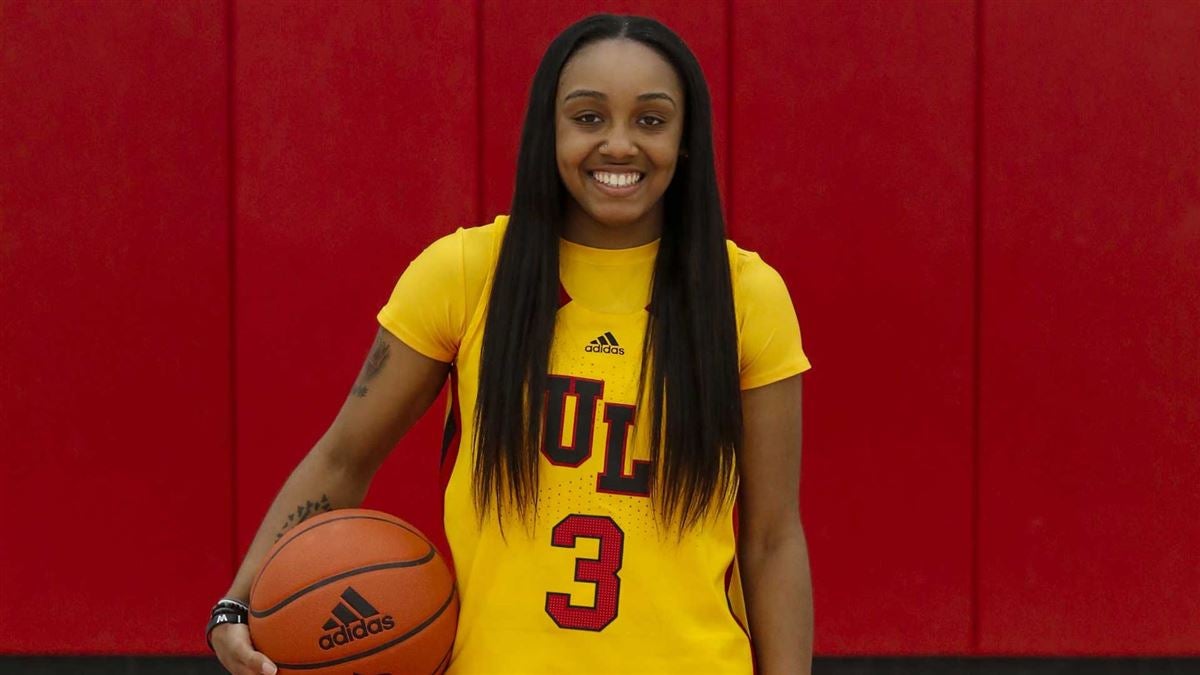 Transfer C.C. Carr 'a great fit' as backcourt mate with Hailey Van Lith