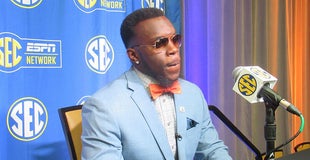 Deshaun Davis, Auburn, Inside Linebacker