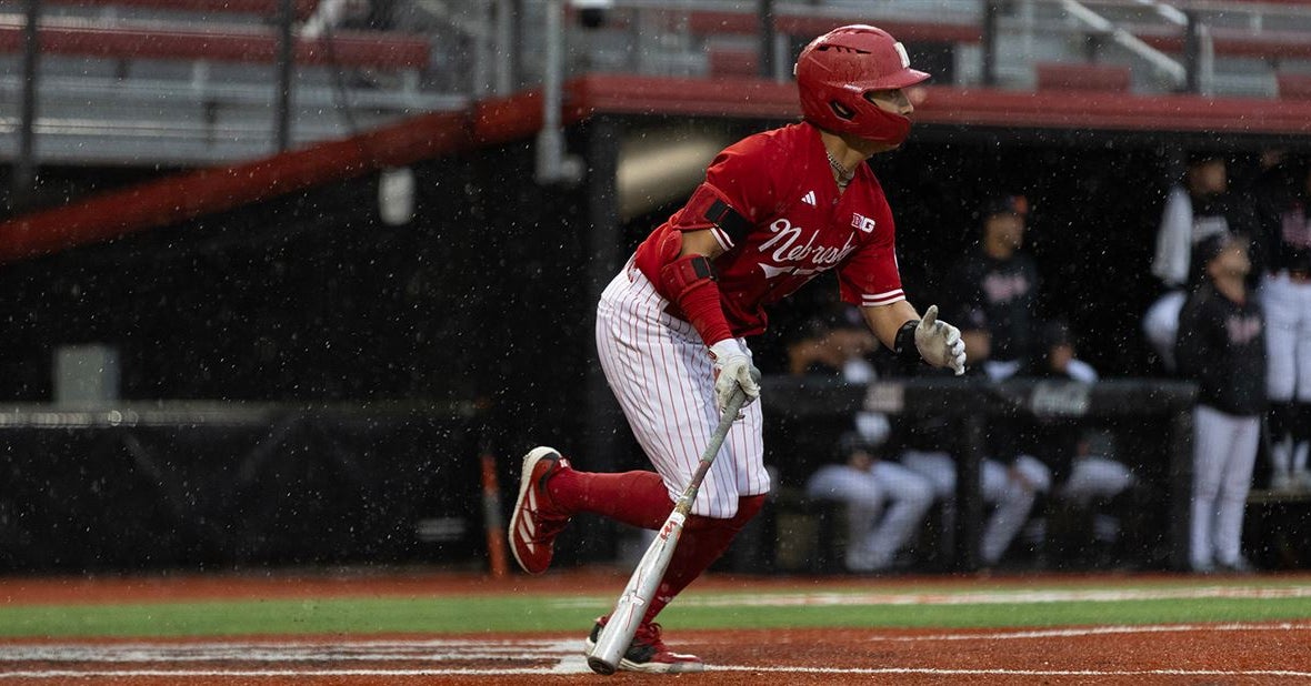 No. 5 Oregon State slugs back to even series with Huskers