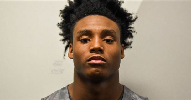 Anthony Higgs receives release from Ole Miss