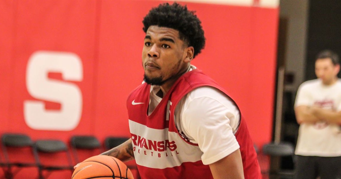 Versatile Mason Jones key for Hogs