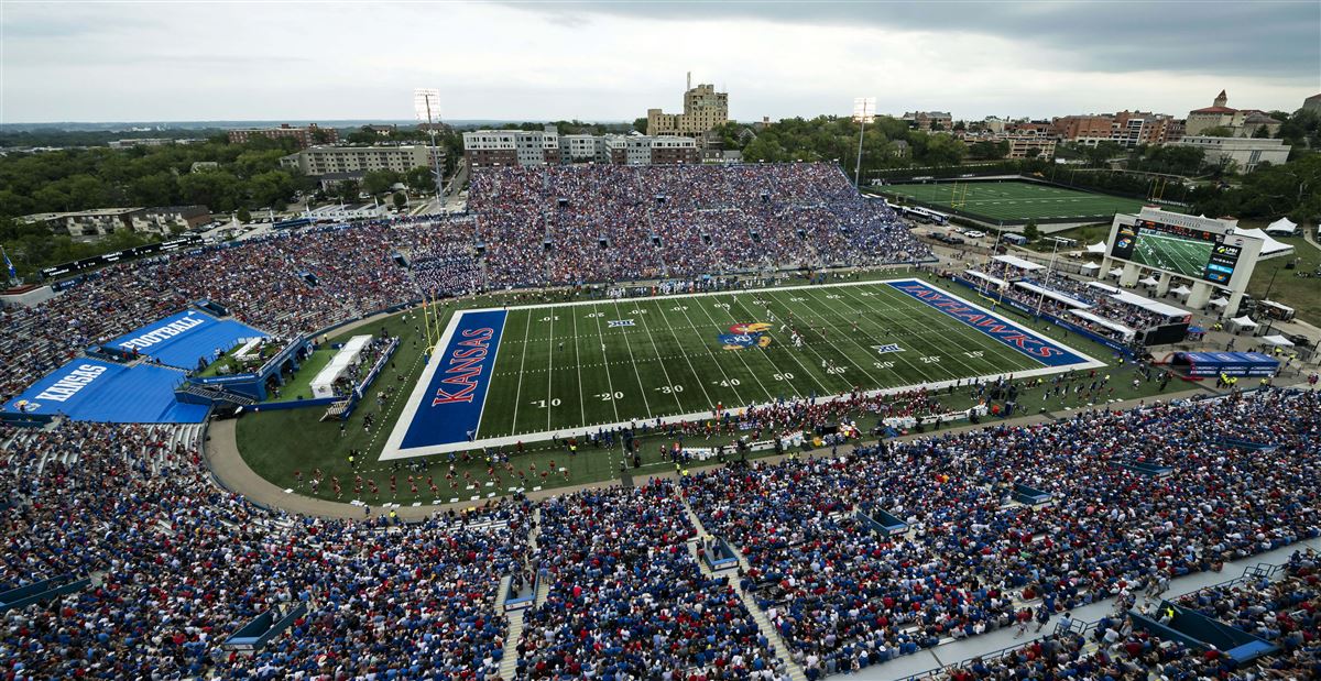 Kansas vs. Oklahoma enters lightning delay
