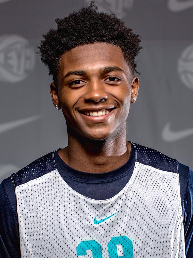 Four-star point guard to visit UConn