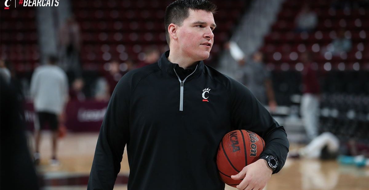 Mike Rehfeldt Leaving Cincinnati For UConn