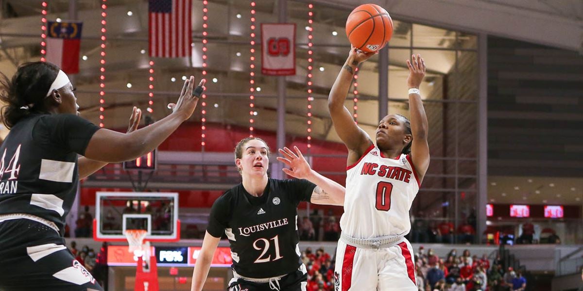 No. 4 NC State erases 14-point 4th quarter deficit to down No. 3 Louisville