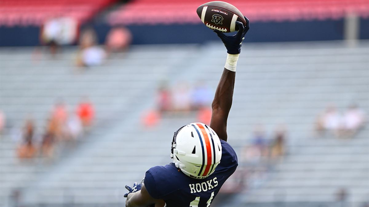 Hooks impresses in Auburn's second preseason scrimmage