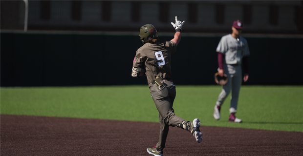 Power surge leads Vandy to sweep of Texas A&M