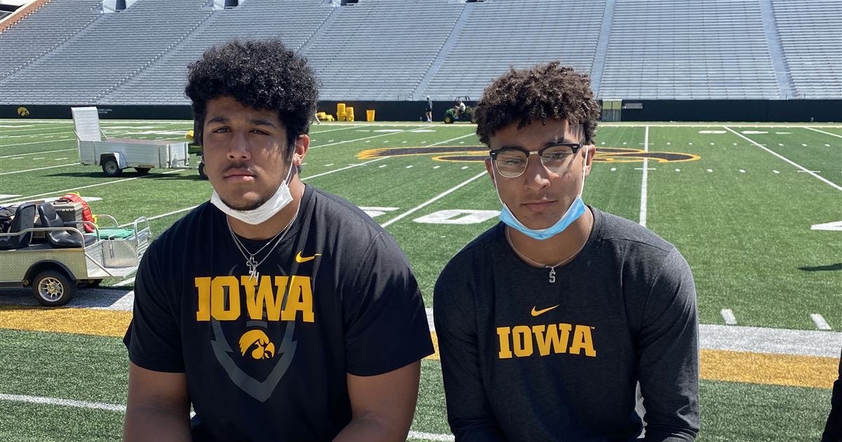 Top247 OL Kadyn Proctor impressed with Iowa's young offensive linemen