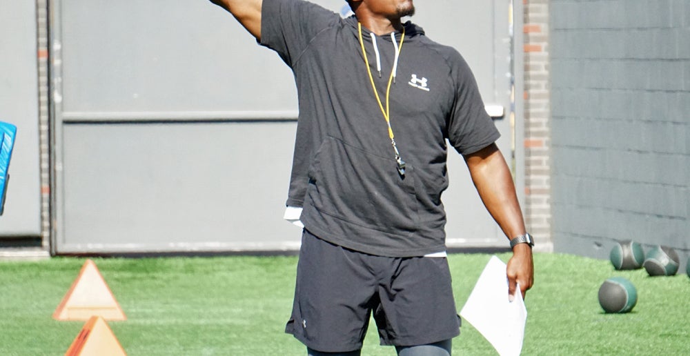 Roy Manning Hired by Oklahoma