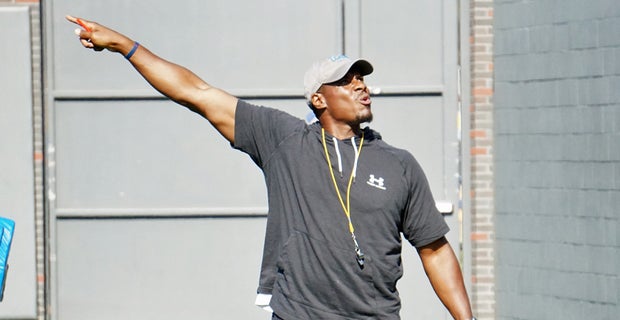 Roy Manning Hired by Oklahoma