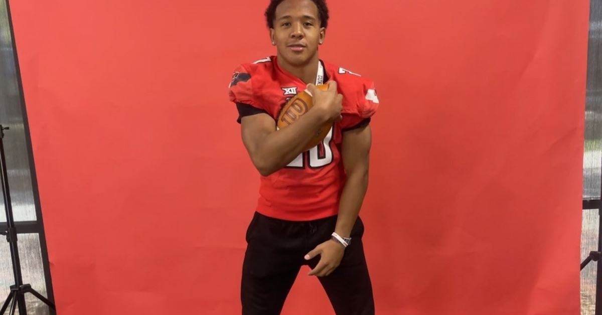 Texas tailback Ryan Estrada sets four official visits including one to ...