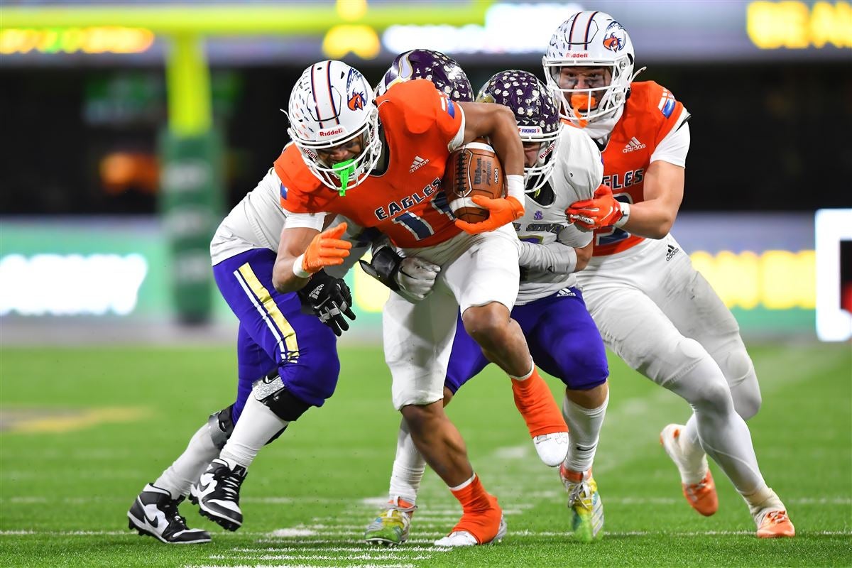PHOTO GALLERY: Lake Stevens Goes Back-To-Back Defeating Graham-Kapowsin ...
