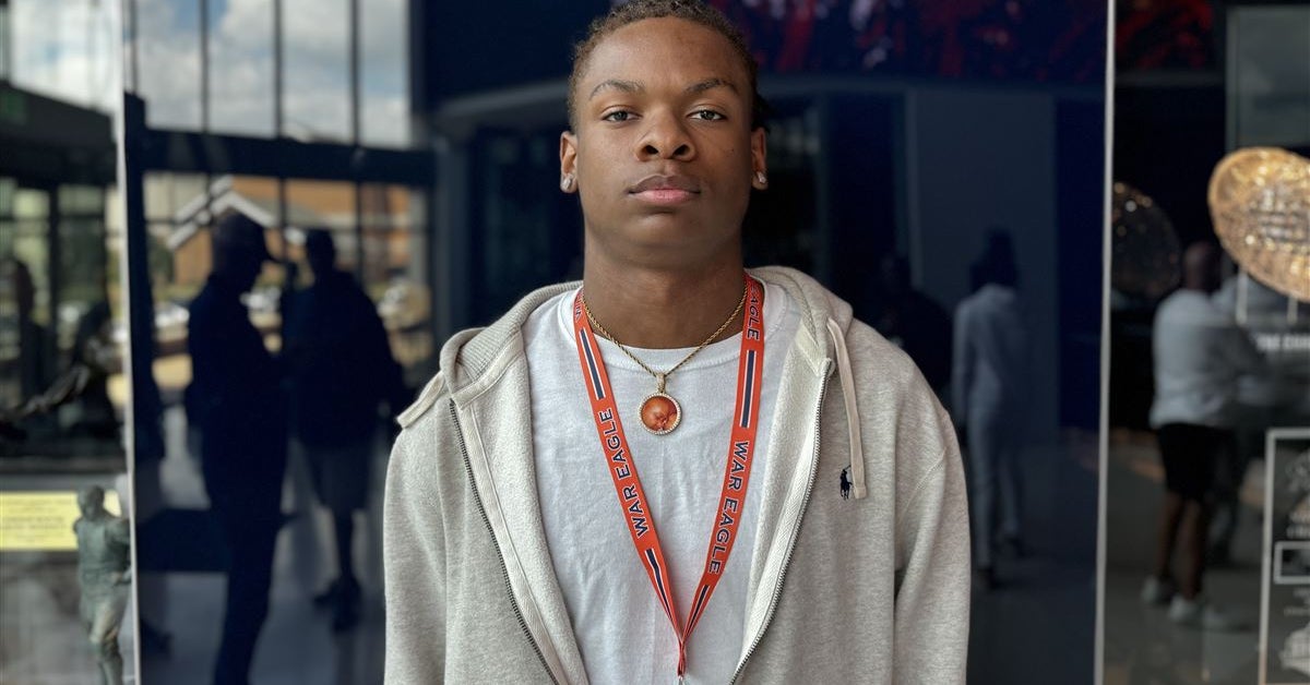 Top-100 prospect Corey Hadley Jr. in 'building relationship stage' with ...