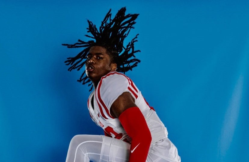 Three-star edge Maurice Davis | 'They're playing when it counts. At the ...