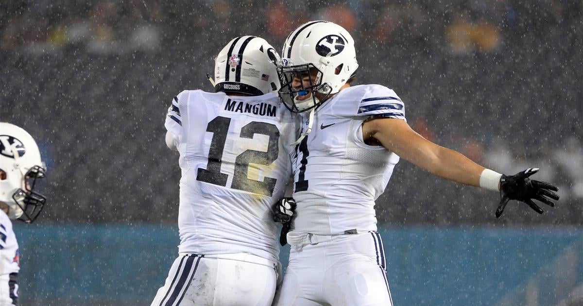 With Tanner Mangum at QB, BYU set for strong 2017 run