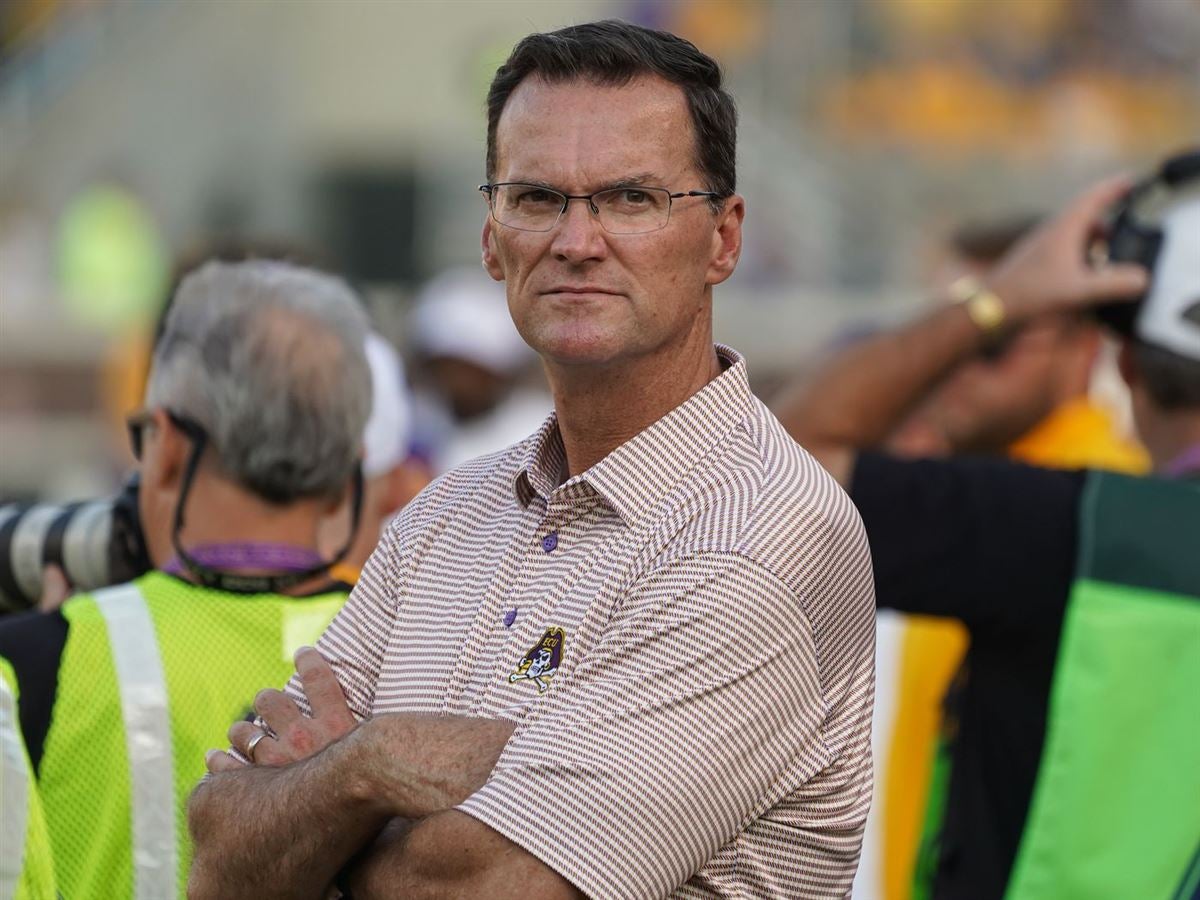 ECU, athletics director Jon Gilbert agree to new five-year contract