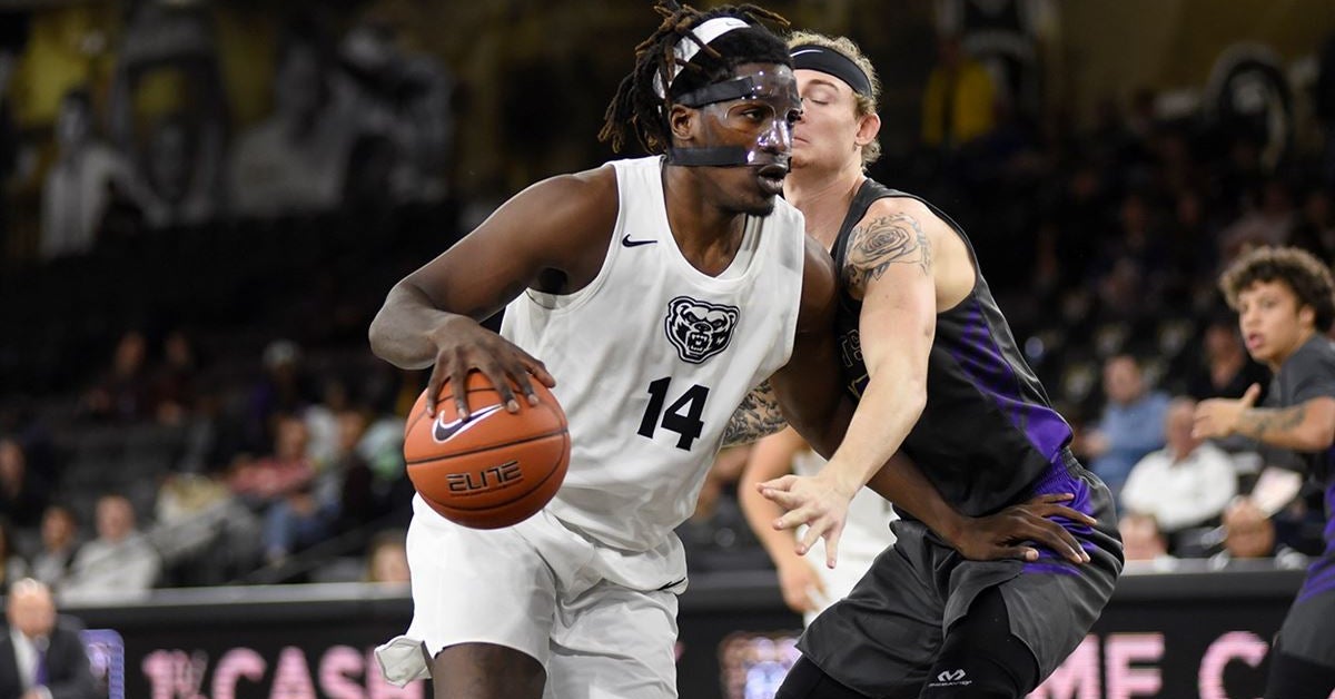 Non-Conference Opponent Preview: Oakland (12/1)