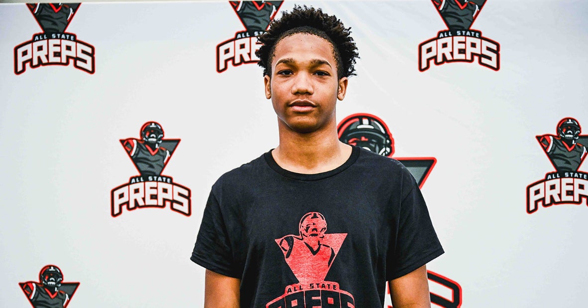 Wydeek Collier: Dominating the Field and Capturing College Scouts ...