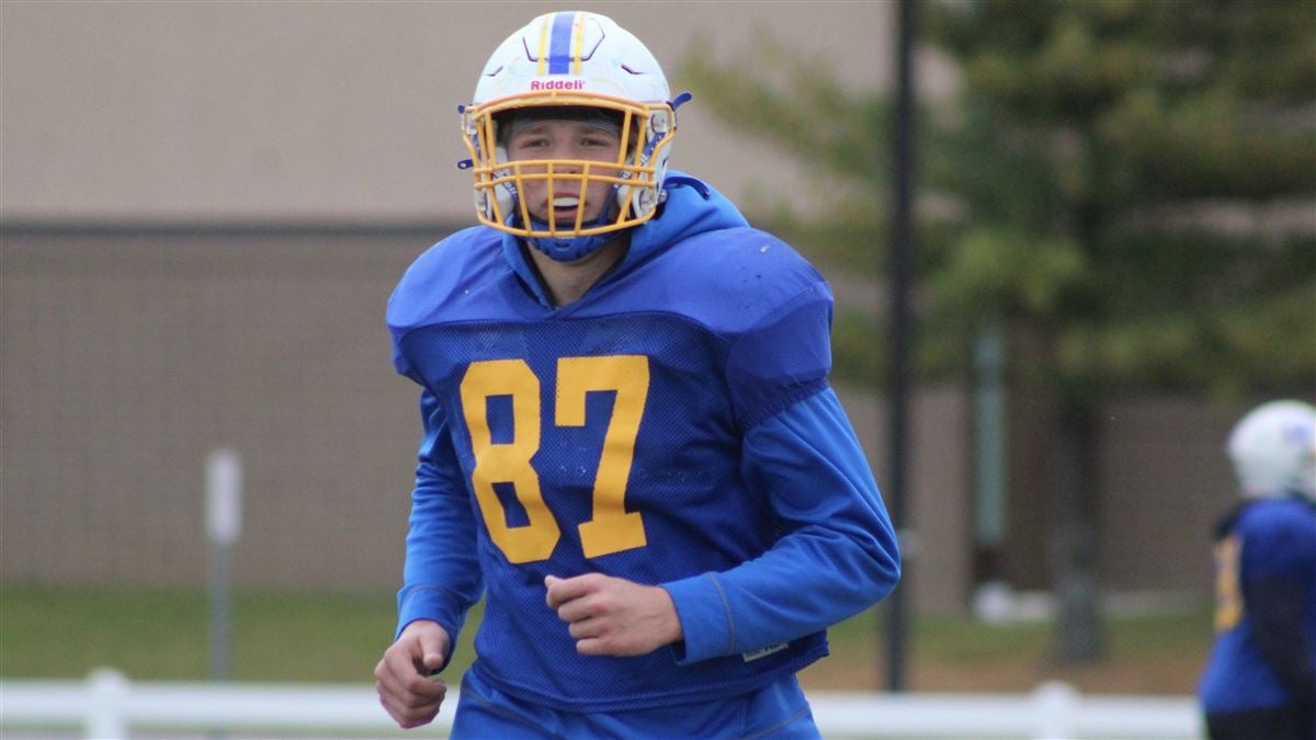 Cincinnati scores commitment from in-state TE Gavin Grover