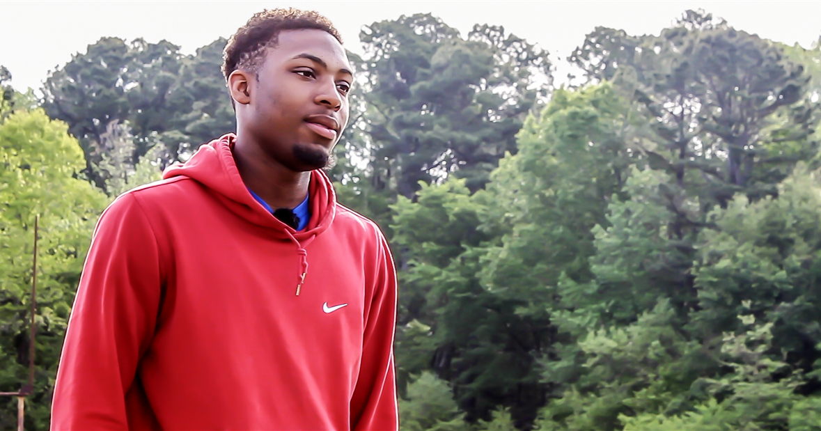 WATCH: Malik Chavis discuss his commitment to the Razorbacks