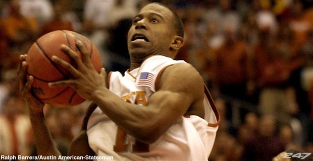 Longhorn legend T.J. Ford inducted into TABC Hall of Fame