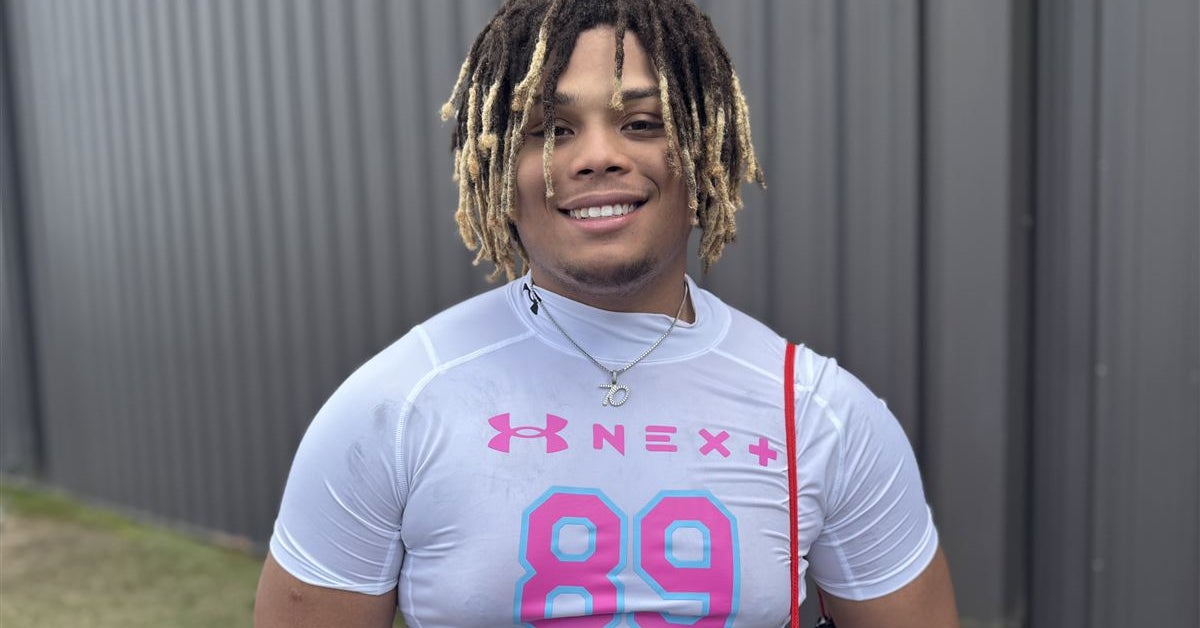 Connecting with coaching staff highlights Elston's official visit