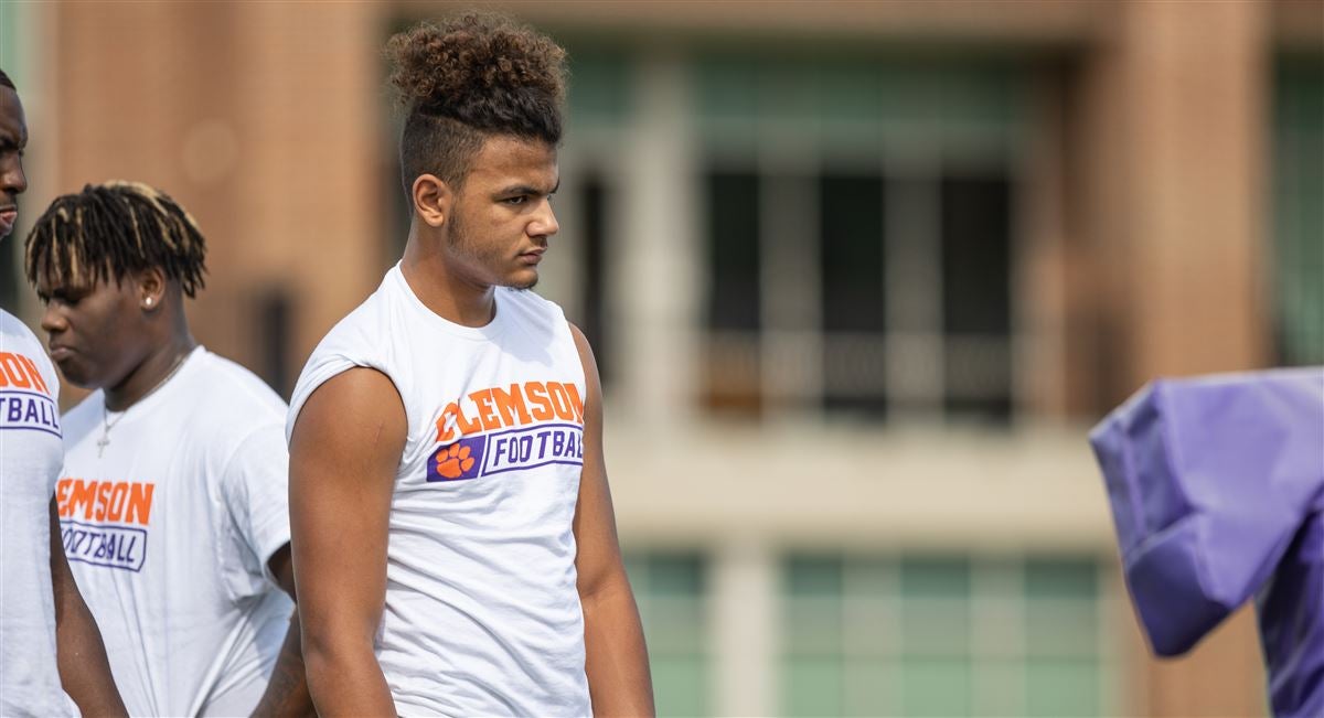 Musings: Clemson extends over 20 offers in two days