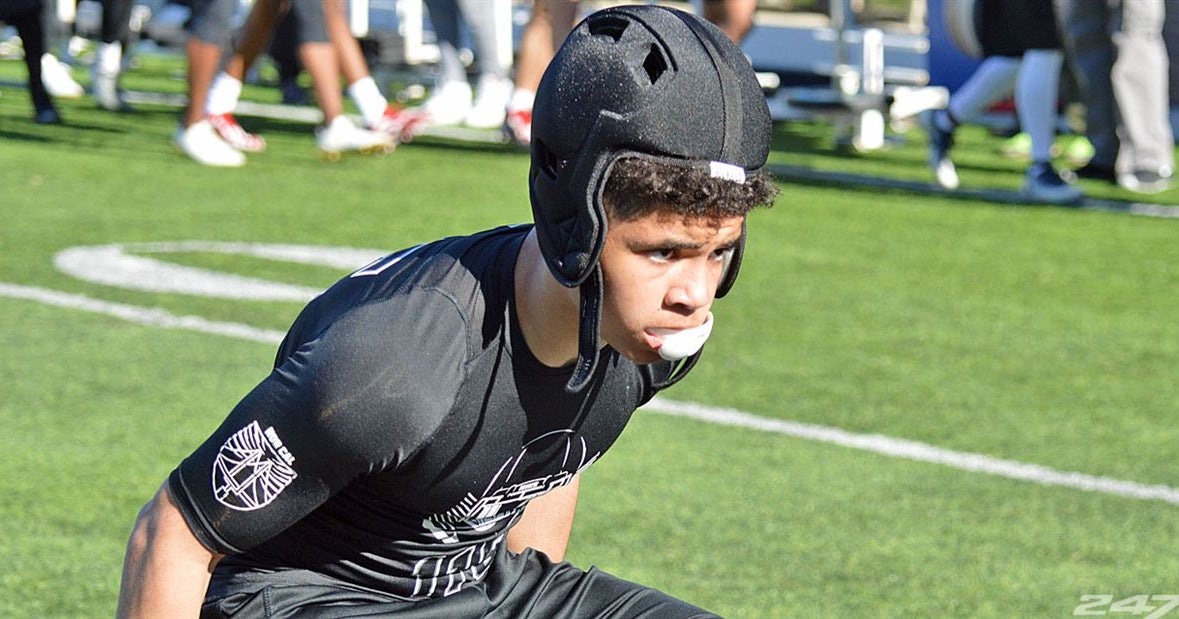 Three-star DB Evan Williams looking for fall visits