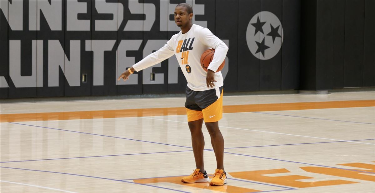 What Tennessee basketball assistant Justin Gainey said about Vols ...