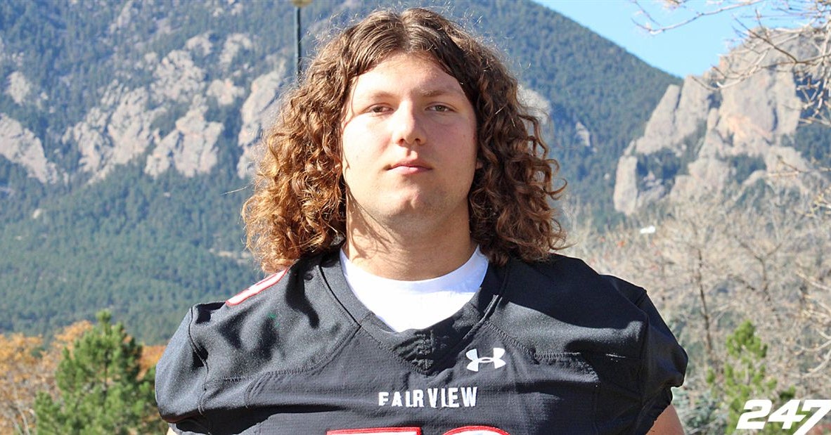 2028 OT Colton Ott makes the rounds to numerous schools during the season