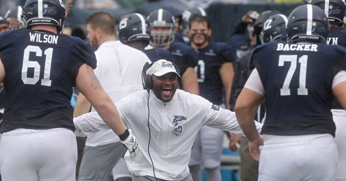 New RB coach Chris Foster finds an ideal fit at ECU
