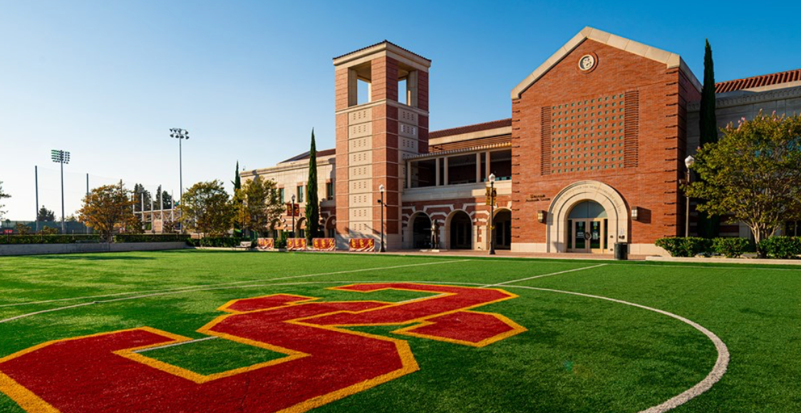 Ranking college football's 25 best facilities in 2021