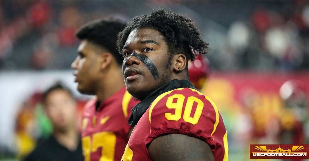 Second USC defensive lineman enters NCAA transfer portal