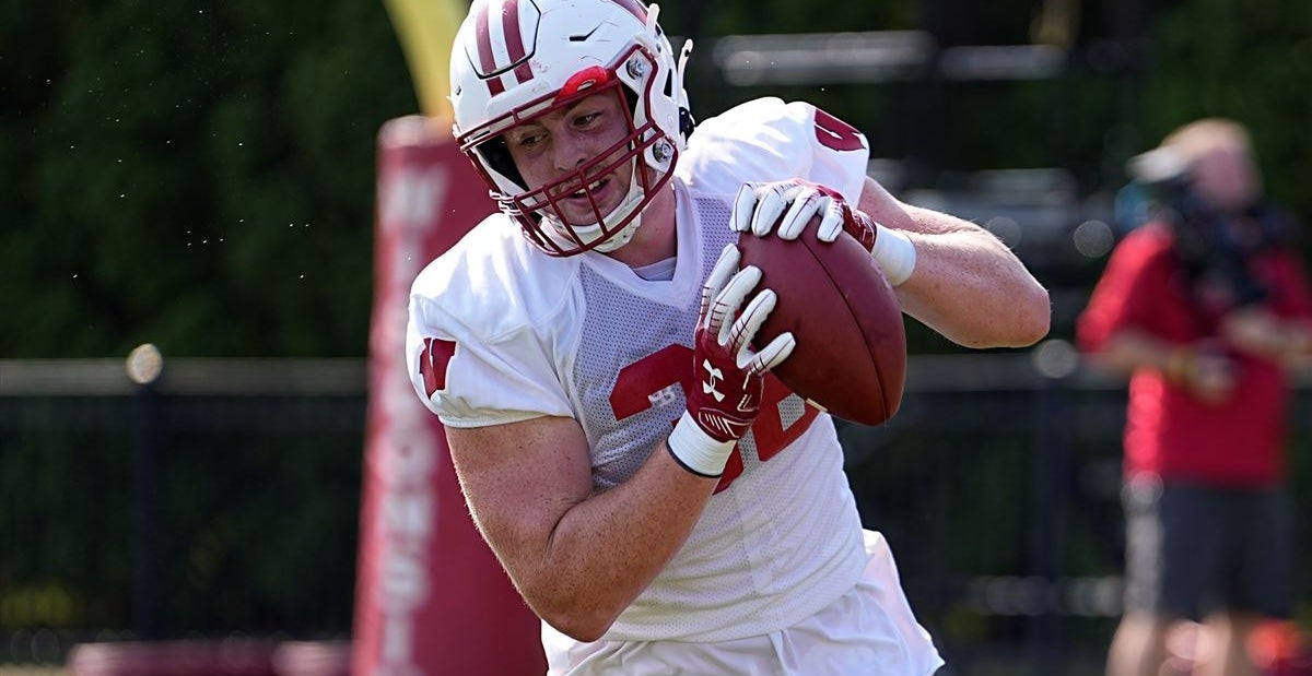 Key Wisconsin Badgers: No. 18 - Junior tight end Tucker Ashcraft